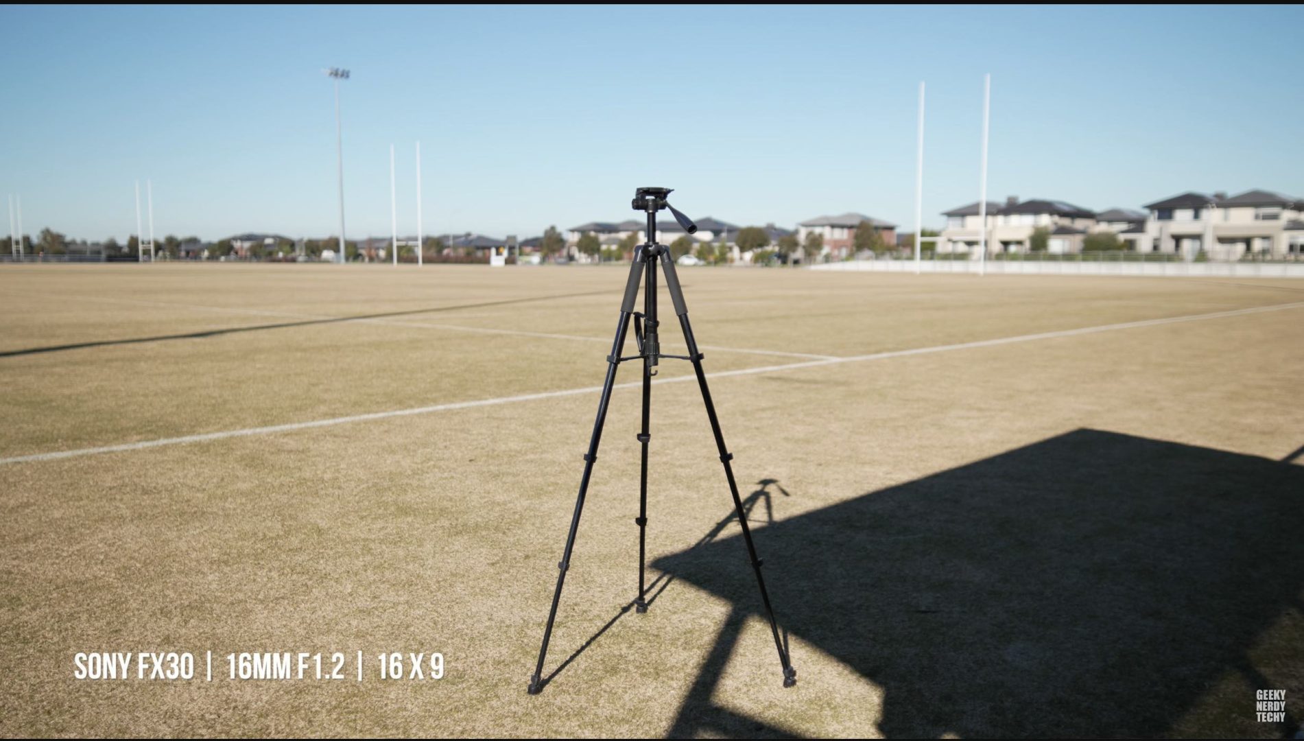 Sirui Sniper Lenses 16mm F1.2 & 75mm F1.2 Prime Lenses - Geeky Nerdy Techy